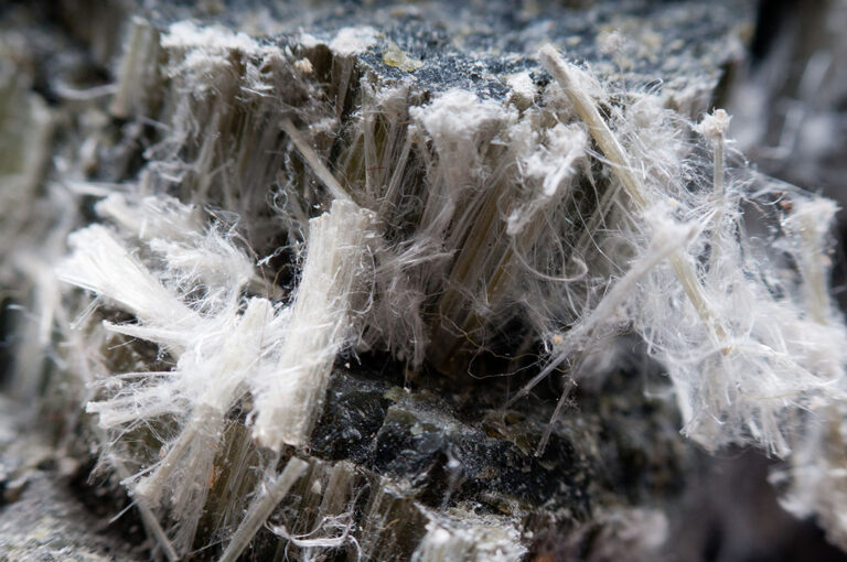 The Different Types of Asbestos & Their Appearance | Armco Asbestos ...